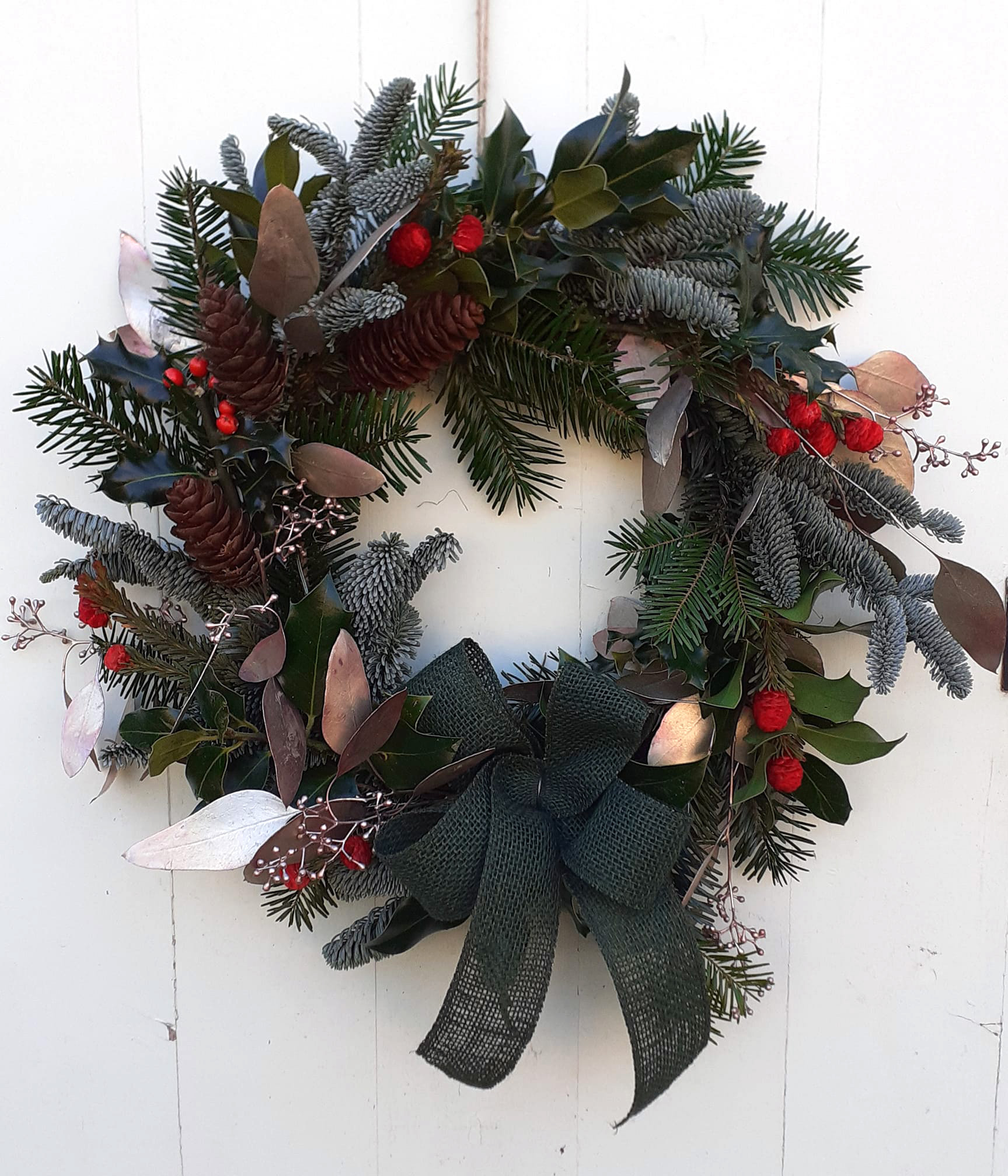 Traditional Fresh Holly Wreaths – Danielle Wyatt Flowers