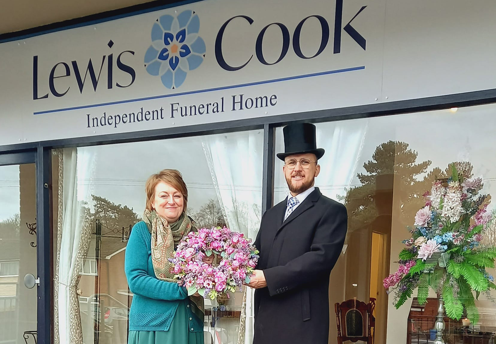 Danielle Wyatt Flowers – Bespoke, inspired, personal ~ custom floral ...